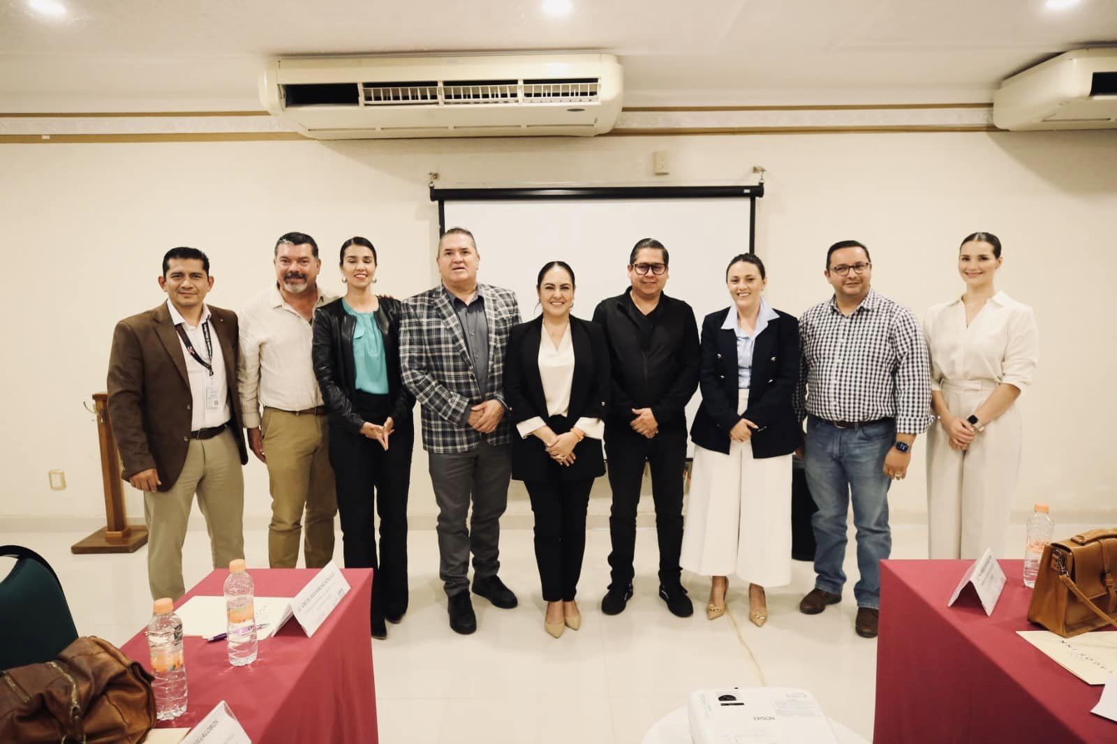 Instalan Red de Municipios por la Salud que preside Erika Cuevas